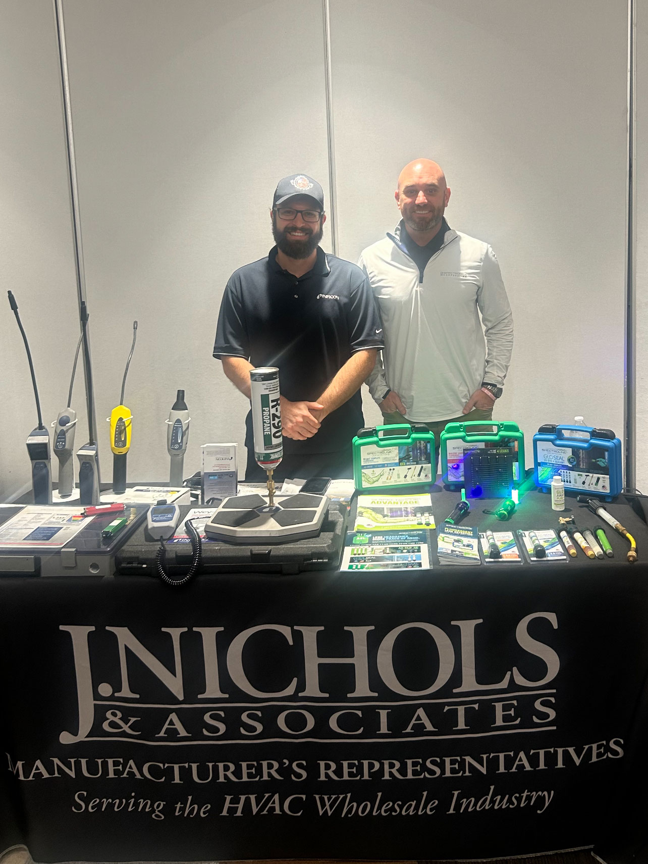 A2L Compatible Tools Featured At Tropic Supply Tradeshow - Spectroline.com